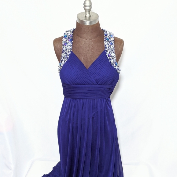 Xscape | Dresses | Xscape Prom Dress Or Gala Gown Size 2p | Poshmark